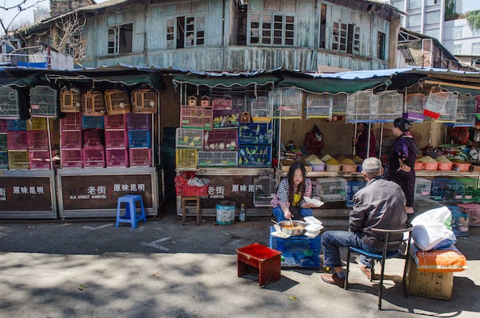 Traveling to Kunming - The city of eternal Spring